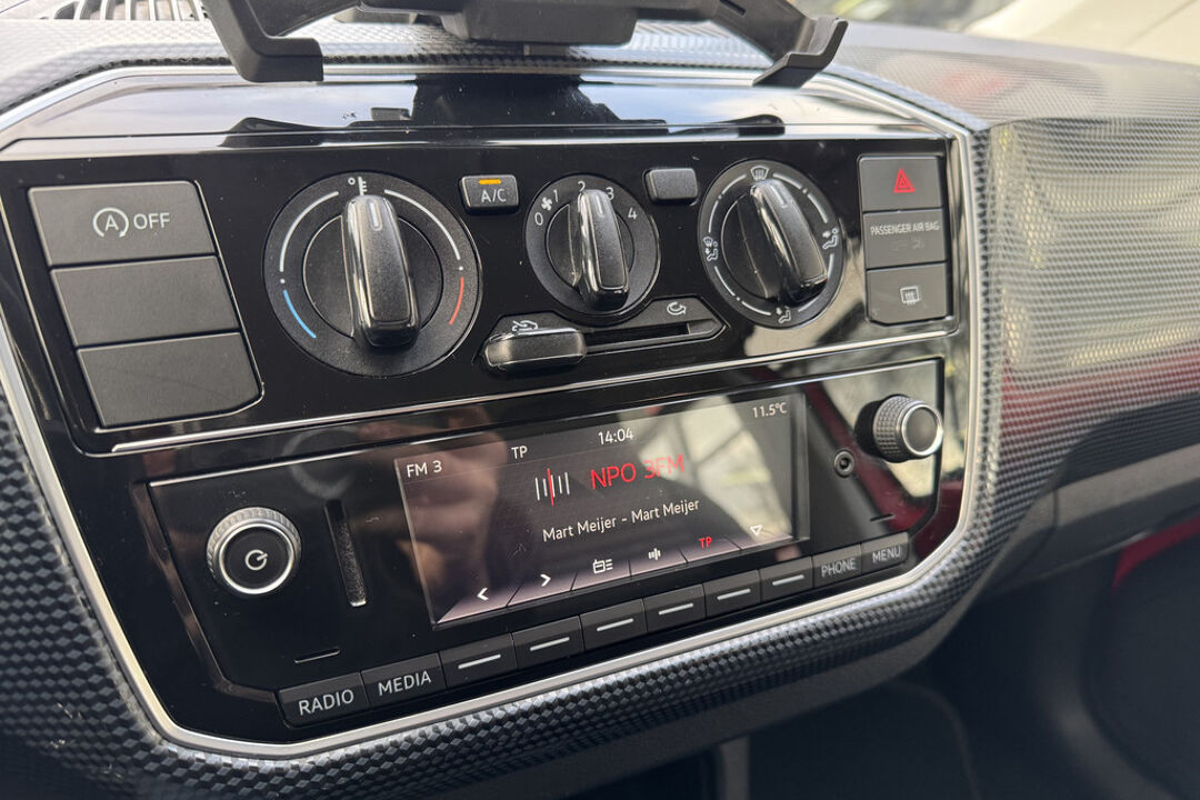 Volkswagen up! 1.0 BMT move up! | Vakgarage