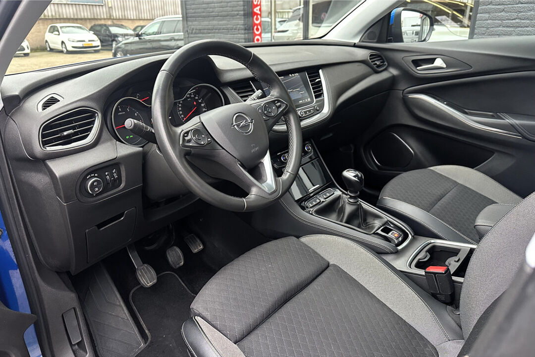 Opel Grandland X 1.2 Turbo Innovation | Panoramadak | Vakgarage