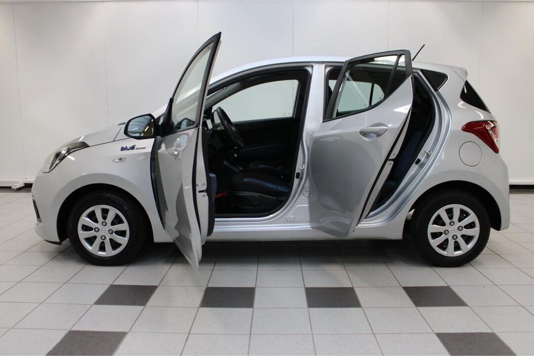 Hyundai i10 1.0i i-Motion Comfort Plus - NAP, Touchscreen, Cruise ...