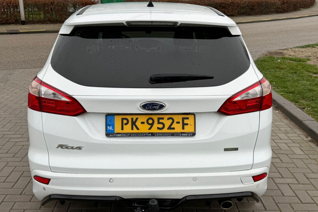Ford Focus Wagon 1.6 EcoBoost Titanium | Vakgarage