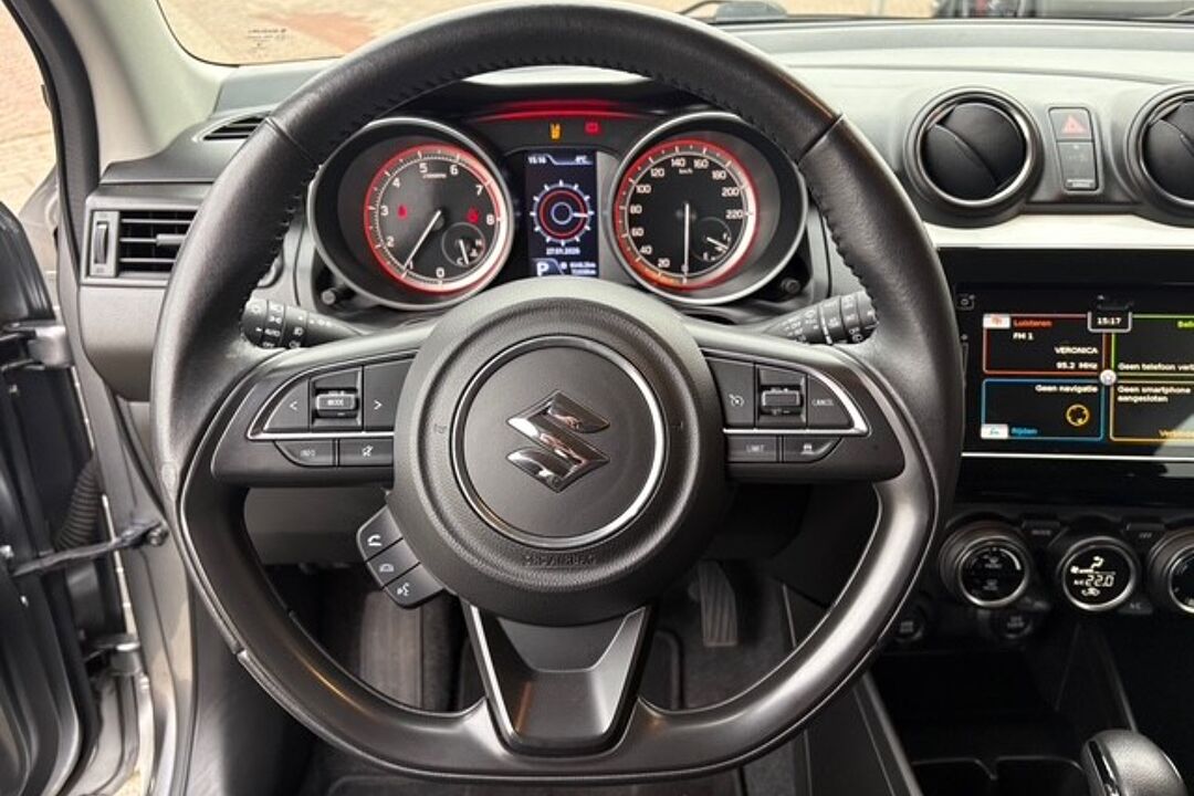 Suzuki Swift 1.2 Stijl | Navi | Cruise | Camera | 72.308 km | Vakgarage