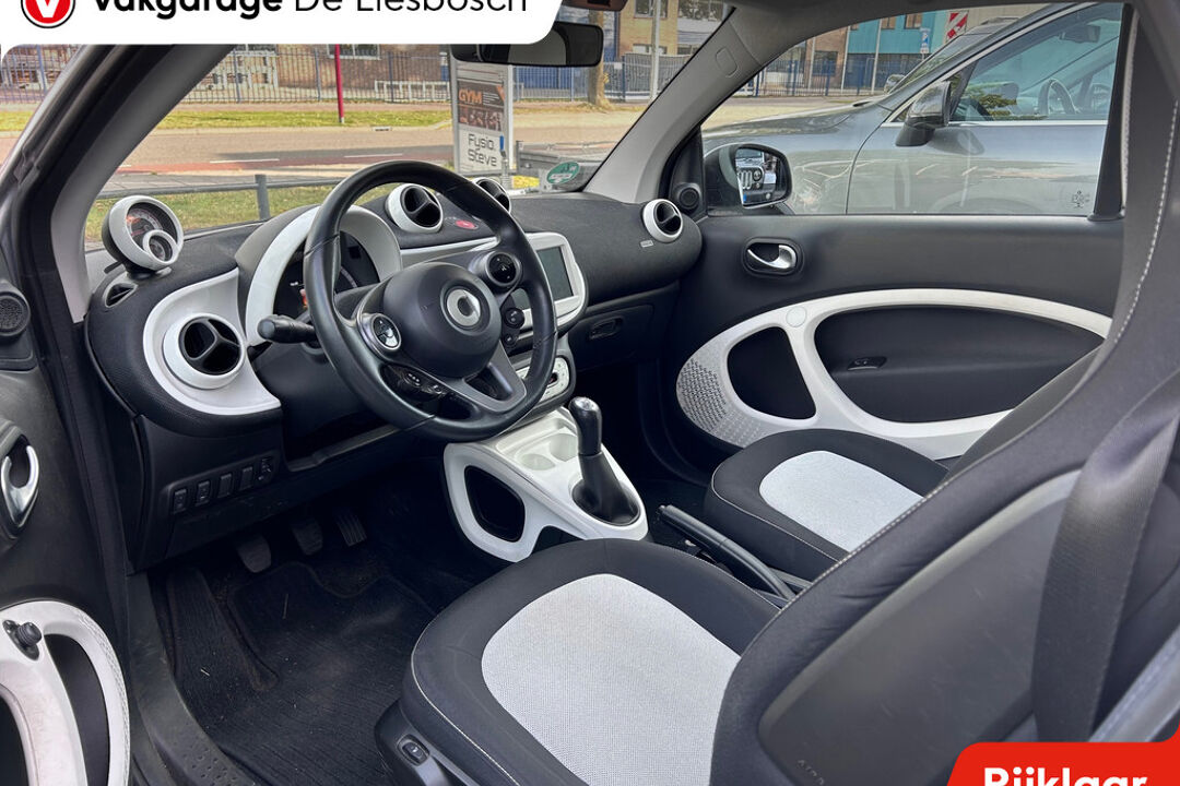 smart Fortwo Benzine 1.0 Proxy,Navigatie,cruise-control,stoel ...